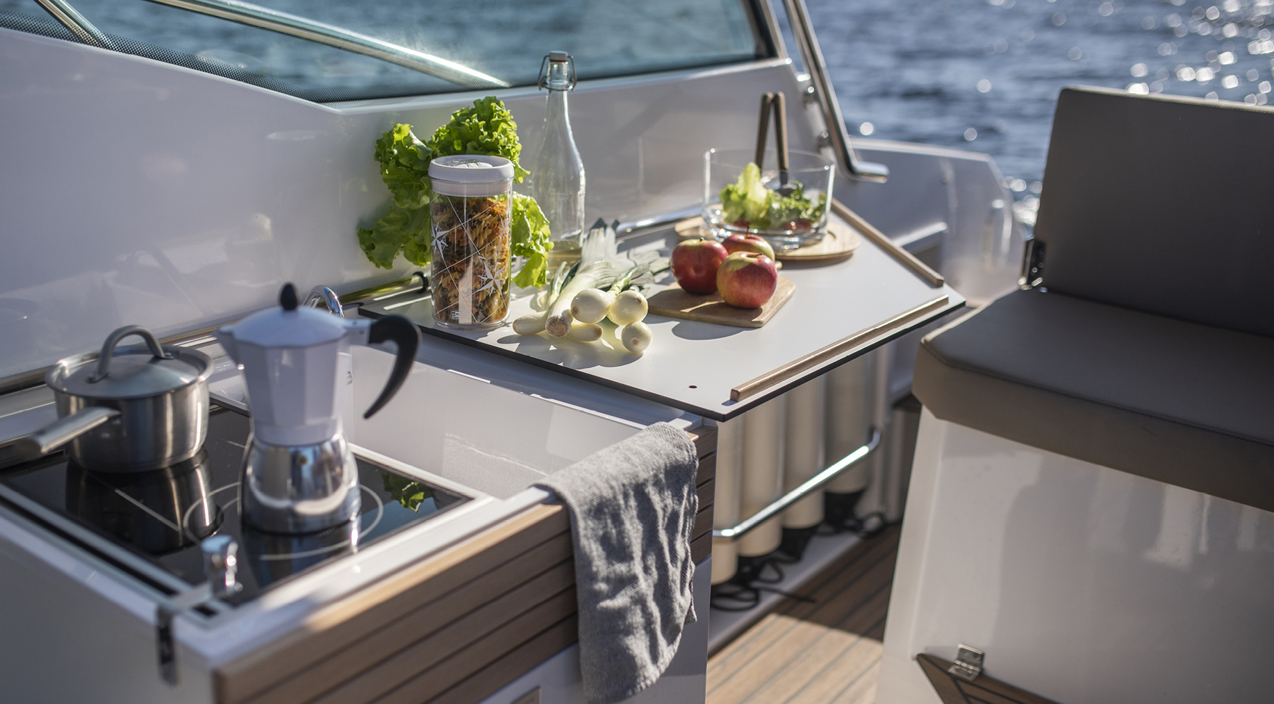 Flipper 900 ST - Flipper Boats - Sport Top