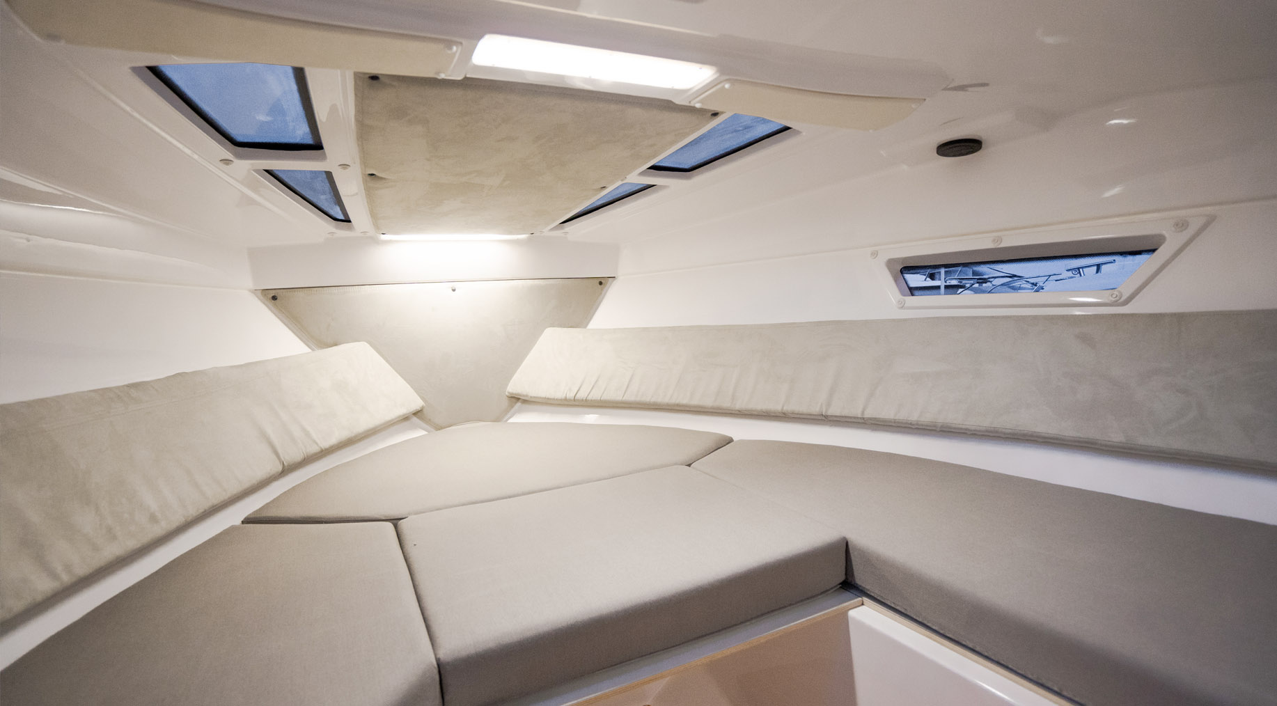 Flipper 700 DC - Flipper Boats - Day Cruiser